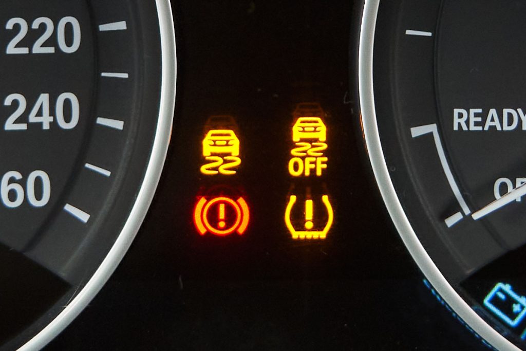 What is Traction Control? - Rov-N-Techs